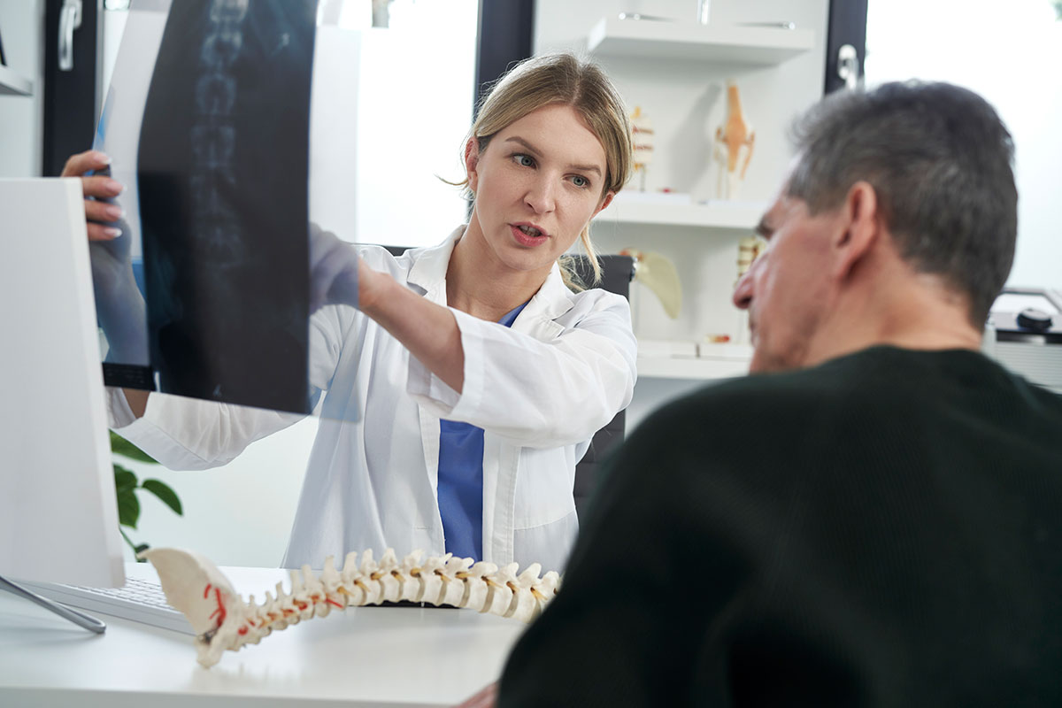 How the Spine Changes as We Age - Florida Surgery Consultants